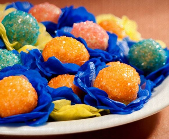 Beijinho colorido saboroso - Veja a Receita: