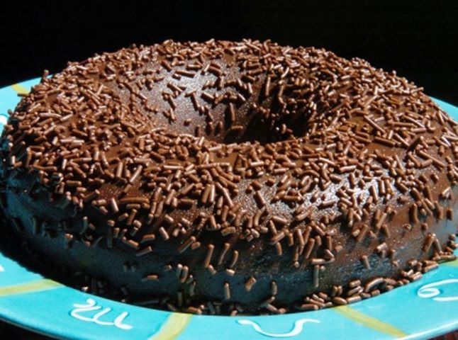 Brigadeirão Super Fácil - Veja a Receita: