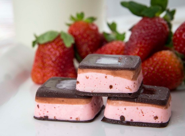 Bombons de Sorvete de Morango - Veja a Receita: