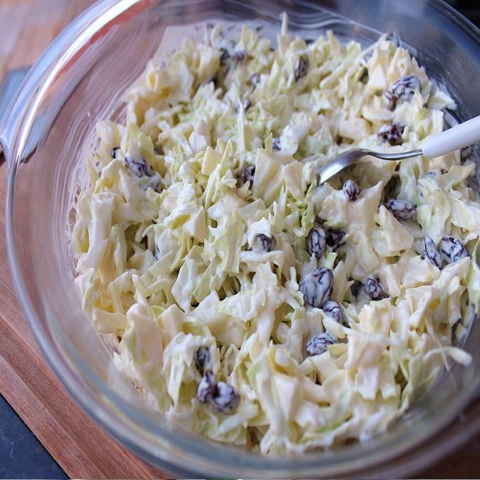 Salada de Repolho (Coleslaw) - Veja a Receita: