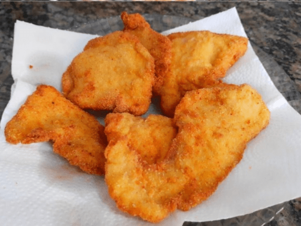 EMPANADO DE FRANGO CROCANTE - Veja a Receita: