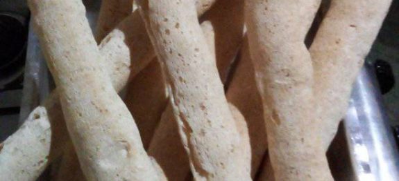 PETA CASEIRA, BISCOITO DE POLVILHO ASSADO , FÁCIL e DELICIOSO - Veja a ...