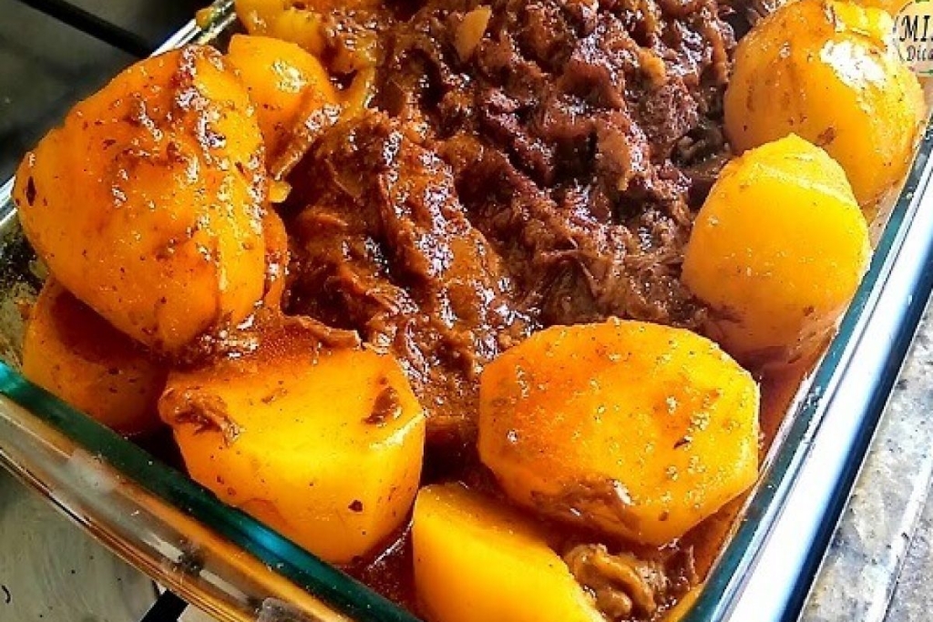Carne assada na panela de pressão com sabor suave e que desmanche na ...
