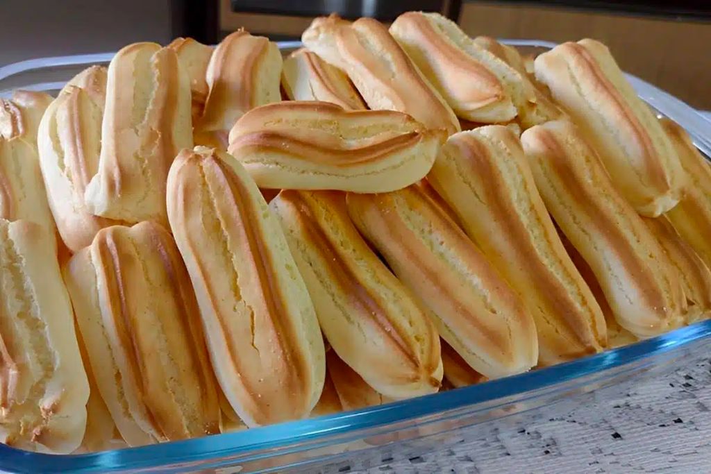 Biscoitinho caseiro que derrete na boca e fica pronto em um minutos uma ...