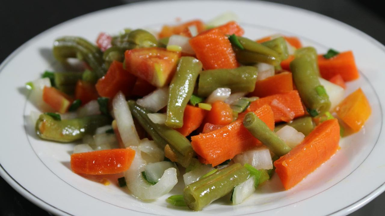 Salada de vagem com cenoura cozida no vapor deliciosa saudável e muito ...