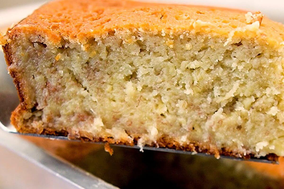 Bolo mole assim você nunca fez com uma textura e o sabor que ficam ...