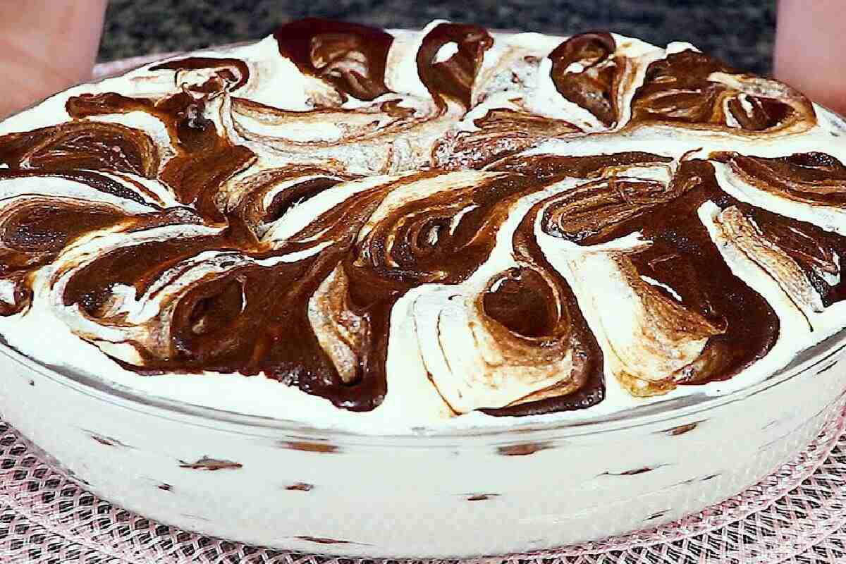 Pavê de chocolate branco delicioso para você servir na sua páscoa ...