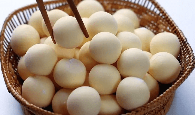 Bolinha de Leite em Pó de 3 ingredientes: O biscoitinho que é pura ...