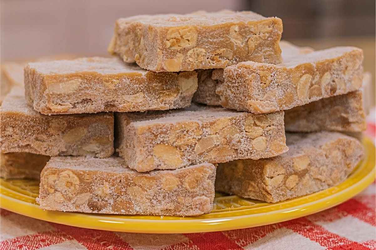 Pé de Moça super macio e delicioso com apenas 4 ingredientes - Água na Boca
